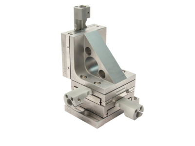 9067-XYZ-M XYZ Linear Stage